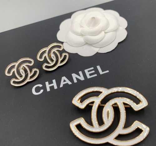 Брошь и серьги Chanel премиум белые новые