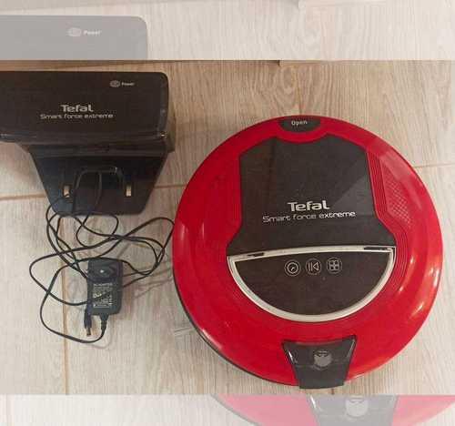 Робот - пылесос Tefal