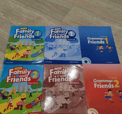 Family and friends 1 2 class book workbook