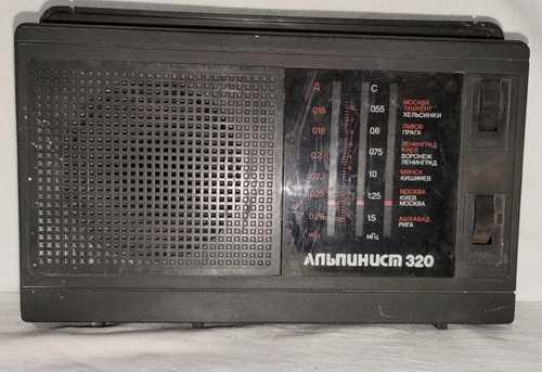 Радиоприёмник "Альпинист-320" СССР