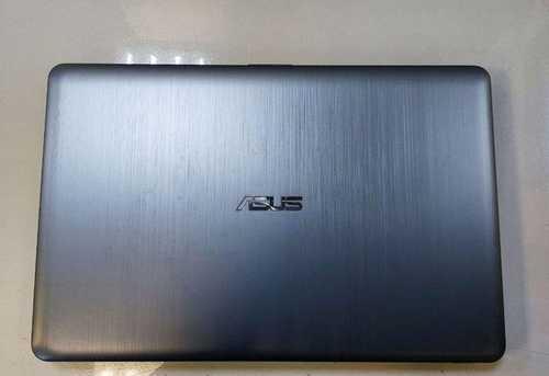 Ноутбук 15.6" ASUS R541U, 1000 ГБ, Core i3-6006U, RAM 8 ГБ, GeForce 920M 2 ГБ