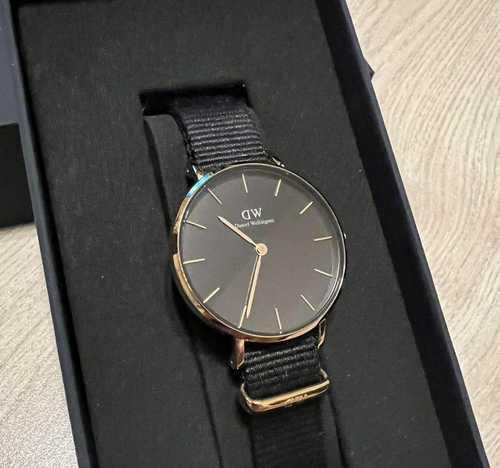 Часы наручные женские Daniel Wellington