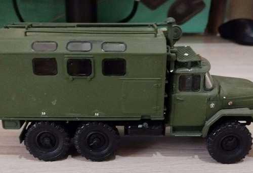 Сборная модель грузовика ЗИЛ-131 кшм