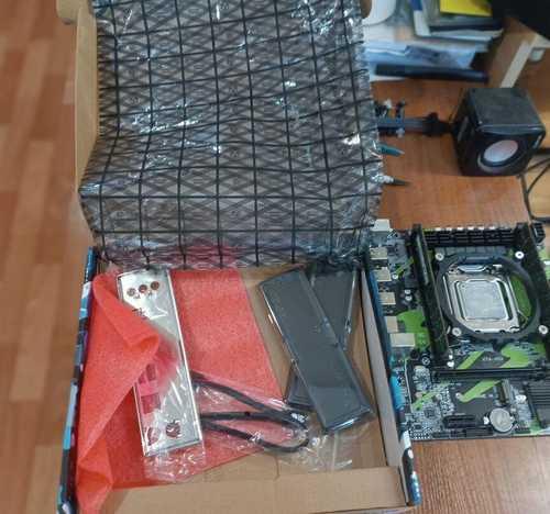 X79 Xeon e5 2650 v2 32GB