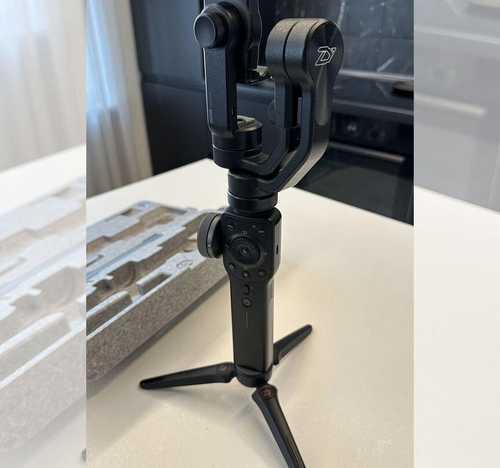 Стабилизатор zhiyun smooth 4