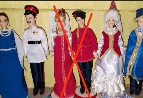 Куклы в национальный костюмах