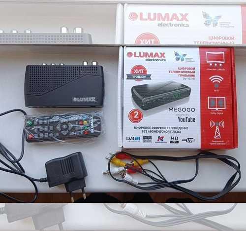 Цифровой телевизионный приёмник lumax DV-1107HD