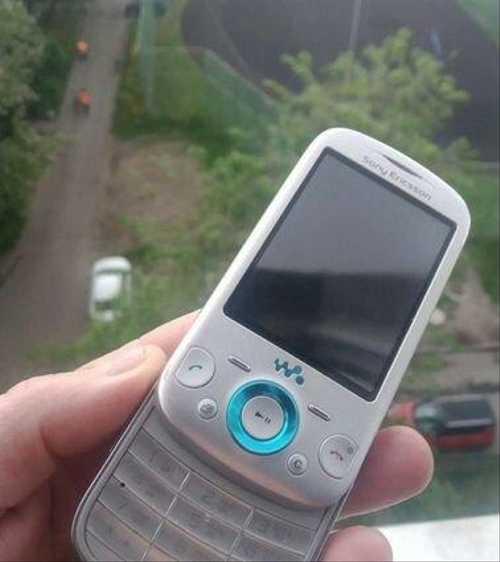 Sony Ericsson W20i zylo