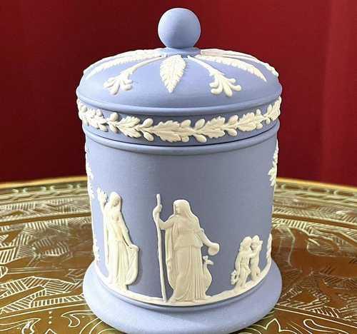 Wedgwood Англия шкатулка с крышкой 11 см винтаж