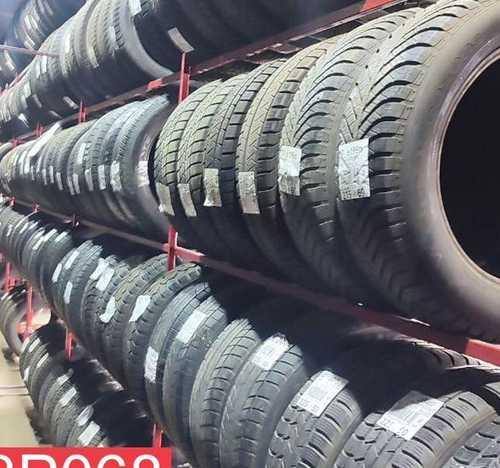 Dunlop Graspic DS3 215/60 R17 96S