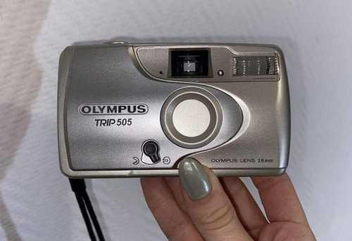 Плёночный фотоаппарат Olympus trip 505