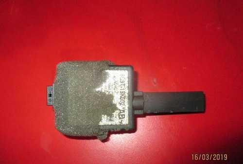 Антенна Ford Focus III Форд Фокус 3 6G9T15K602AB