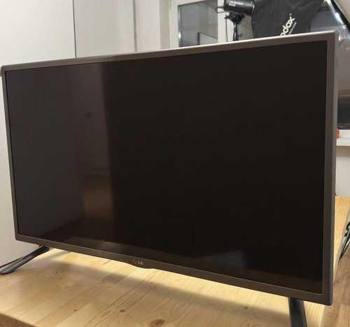 Телевизор lg 32LB561U