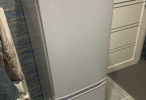 Холодильник бирюса 118