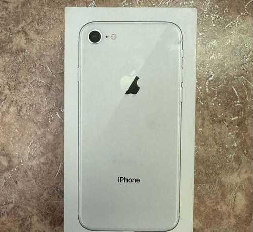 Продам Apple iPhone 8/64 Gb (White)