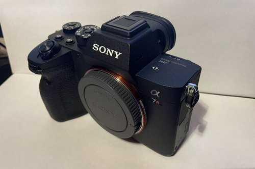 Профессиональная камера sony 7R IV с аксессуарами