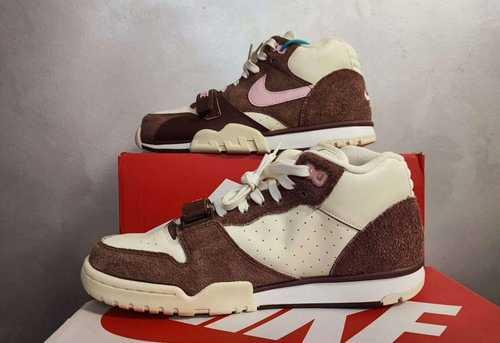 Nike air trainer 1