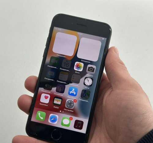 iPhone 7, 32 ГБ