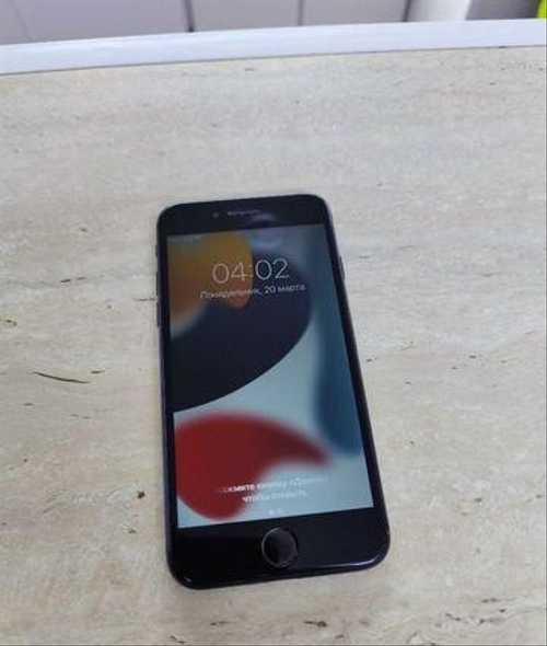 Телефон Apple iPhone 7 32gb рст
