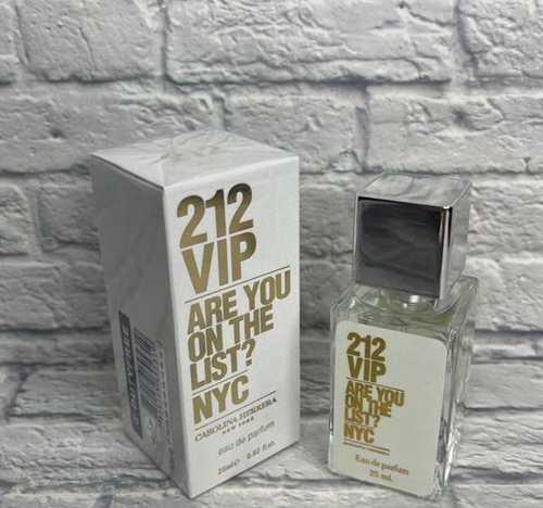 Мини - парфюм Carolina Herrera 212 Vip 25 ml