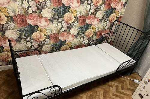 Кровать lKEA