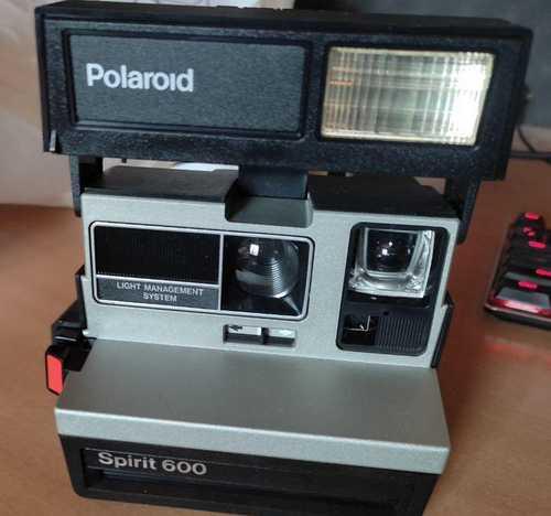 Polaroid Spirit 600