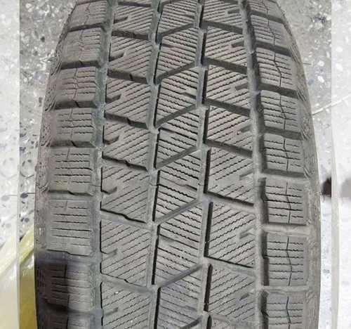 Sailun Ice Blazer Arctic SUV 215/60 R17 100T