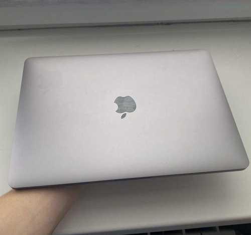 Apple macbook pro 13 2019