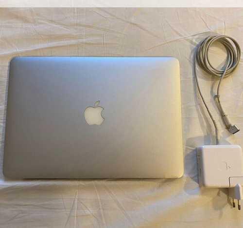 Apple macbook air 2012