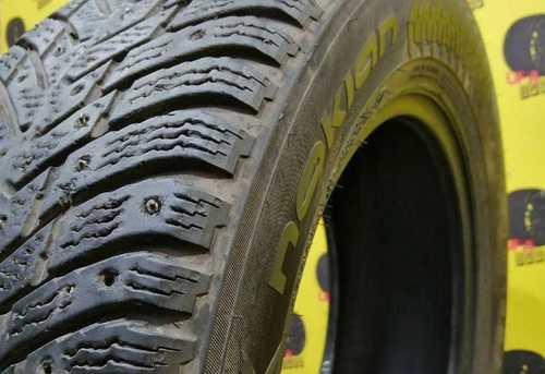 Nokian Tyres Hakkapeliitta 8 215/60 R16