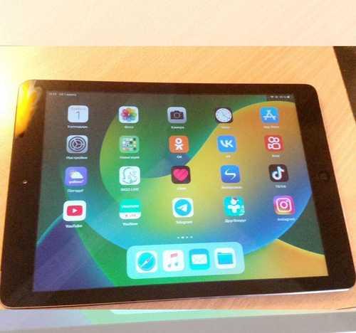 Планшет apple iPad air 1 Wi-Fi   Cellular 32 gb