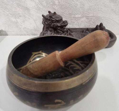 Поющая чаша