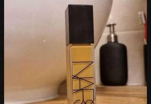 Тональный крем nars