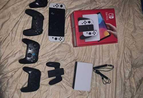 Nintendo Switch Oled + 4 Pro Controllers