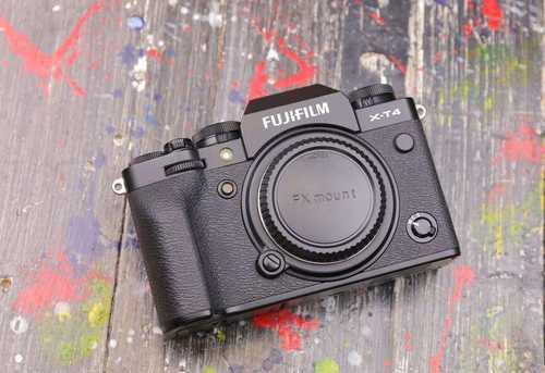 FujiFilm X-T4 Black Body s/n180