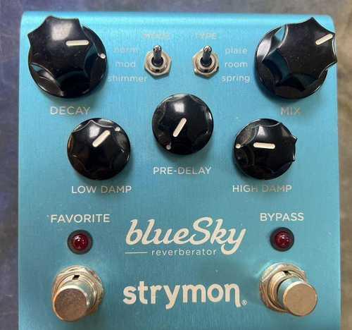 Гитарная педаль blueSky strymon