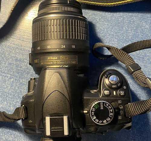 Nikon D3100 Зеркальный фотоаппарат