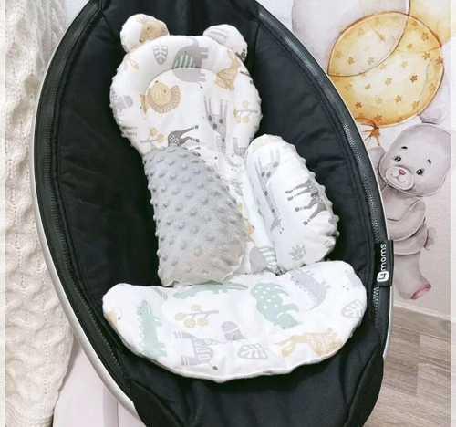 Вкладыш (матрасик) для качелей 4 moms Mamaroo