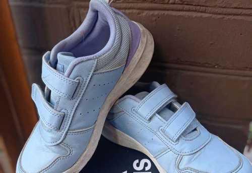 Кросовки adidas для девочки 32