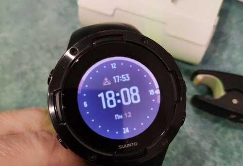 Спортивные часы Suunto 5