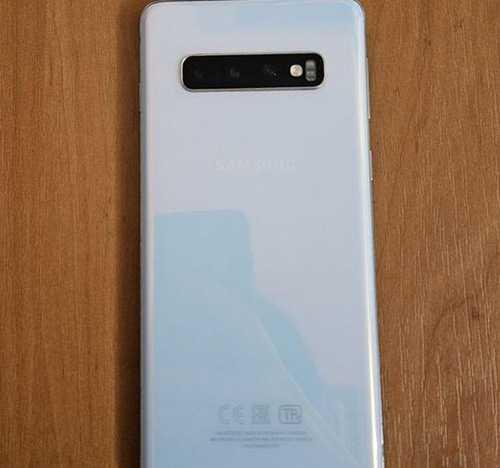 Samsung Galaxy S10, 8/128 ГБ