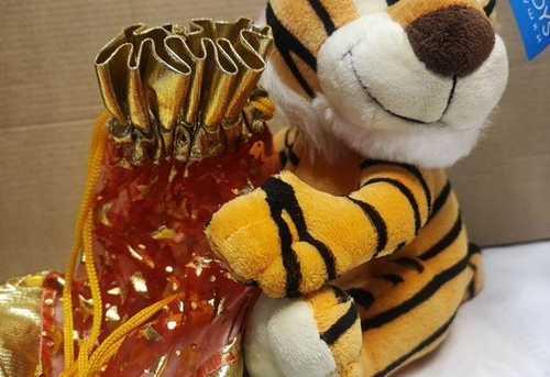 Мягкая игрушка тигр с мешком для конфет