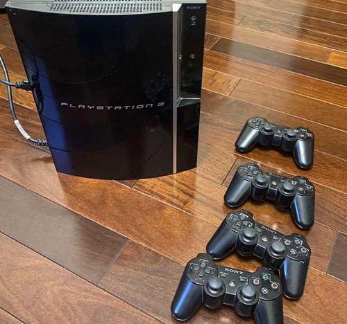 Игровая приставка ps3 с джойстиками