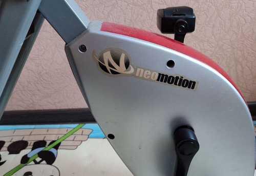 Велотренажер складной Neomotion BMX 100