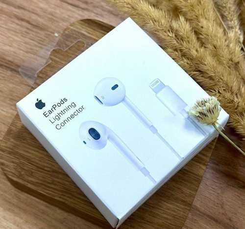 Наушники apple airpods lightning проводные