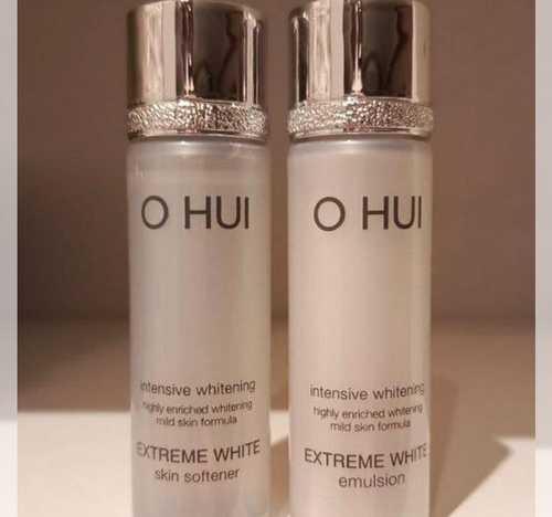 Ohui Extreme White Skin Softner Emulsion