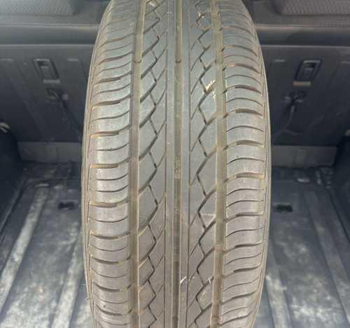 Hankook Optimo K406 215/65 R16 98H