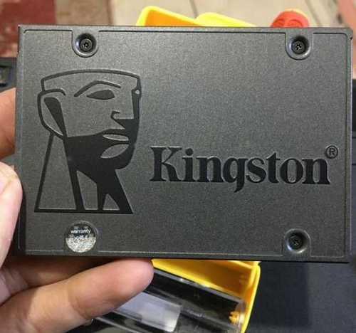 SSD накопитель 240 Гб Kingston