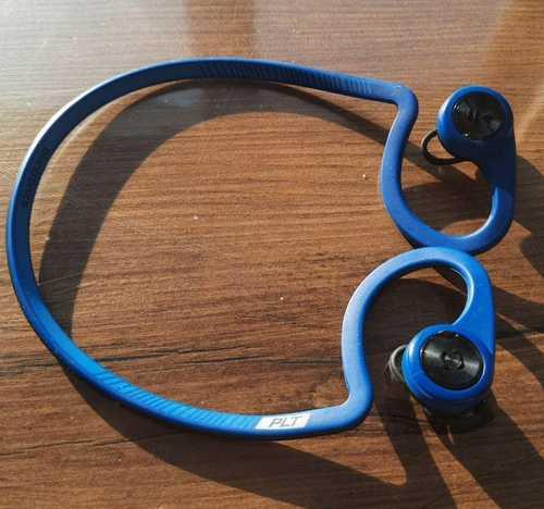 Беспроводные наушники Plantronics Backbeat FIT