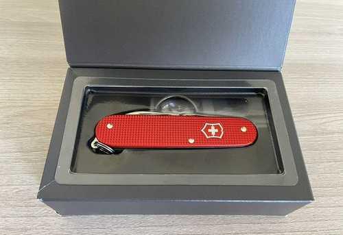 Victorinox Alox Cadet red le 2018